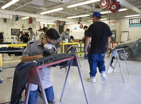 Collision Repair Program In Aurora CO