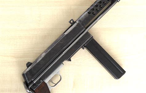 Submachine Guns Forgotten Weapons