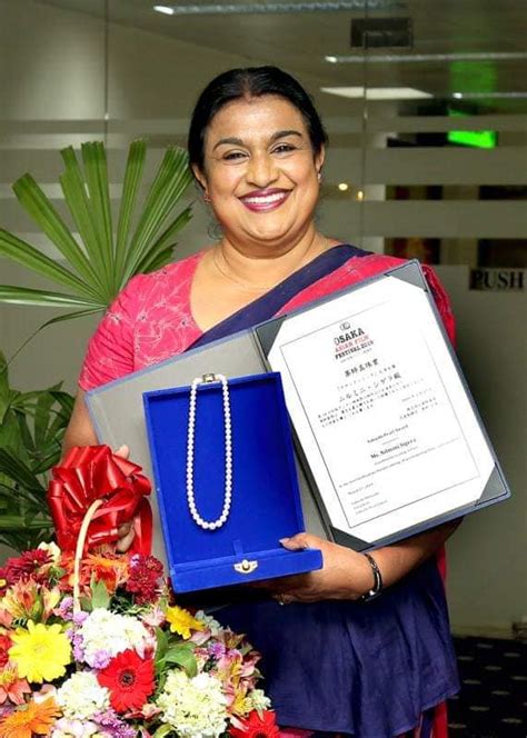 සම්මානය වෙනුවෙන් මගේ නම කියද්දී මම උඩබිම බැලුවා ඇඟත් පණ නැති වුණා වගේ