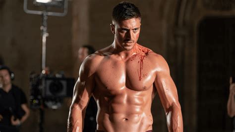 Aaron Taylor Johnson Reveals Insane 40 Pound Muscle Transformation For