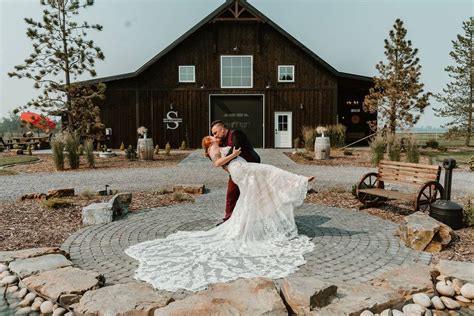 The 10 Best Barn And Farm Wedding Venues In Alberta