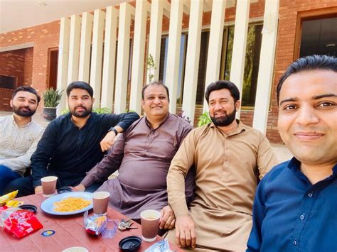 Tea Break With Staff Alsalaam Tech House