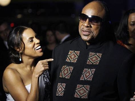 Tomeeka Bracy Stevie Wonder Wife Report Stevie Wonder Marries