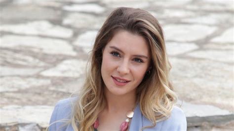 Ege Kökenli Boy Kilo Nereli Yaşı Burcu Saç Ve Göz Rengi