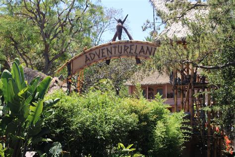 Adventureland Disneyland Disney Photo Ideas Disney Parks Disneyland
