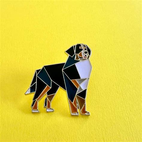 Pin Bernes De La Montaña Zutopía Diy