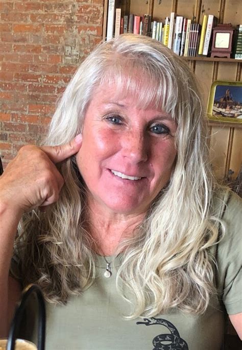 Ellen Morriss Instagram Twitter And Facebook On Idcrawl