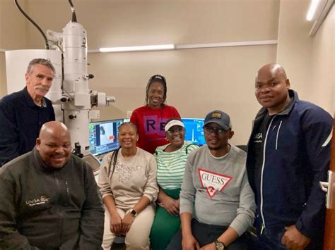 Tem Electronmicroscopy Hrtem Angstrom Scientific