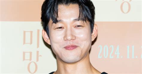 박봉준쑥스러운 미소 사진