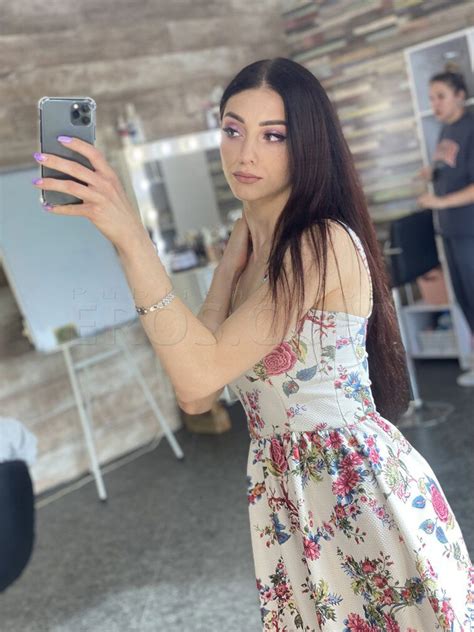 Leonora Model 19804023235 Located In Carolinas