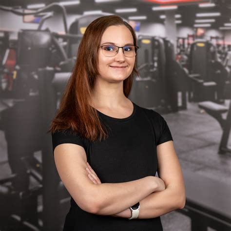 Michaela Macáková Form Factory