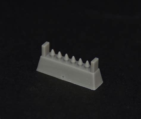 Early Luftwaffe Antenna Wire Insulators Aims 32p039