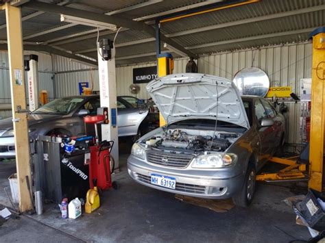 호주 워홀 D144 호주 중고차 점검받기 퍼스 한인 카센터 J1 모터스 퍼스 캐로셀 쇼핑센터 웨스트필드 다이소