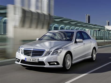 2009 Mercedes Benz E Class W212 Specs Performance And Photos