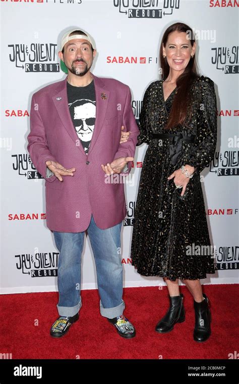 Los Angeles Oct 15 Kevin Smith Jennifer Schwalbach Smith At The