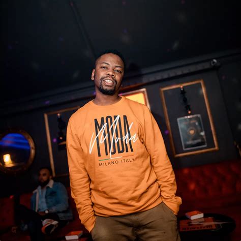 Elvis Tawanda Muchoori Mharadzano Show Them How To Move In A Room Full Of Vultures Instagram