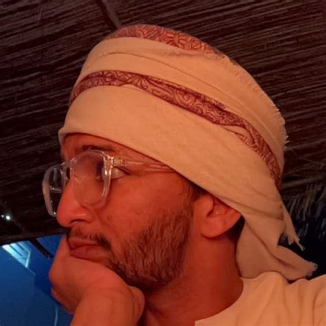 ‎خليفه السيابي🖤‎ Bnal3a9i • Threads Say More