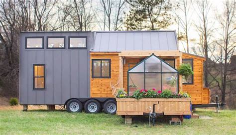 This Tiny House Comes With Its Own Greenhouse Greenmoxie™