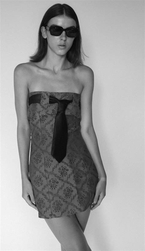 Ana Sofia Metro Models