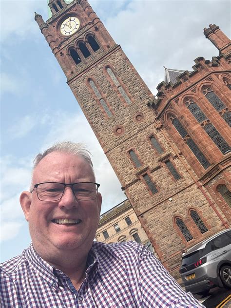 Teithiau Elfyn Thomas Tours Teithiau Elfyn Thomas Tours