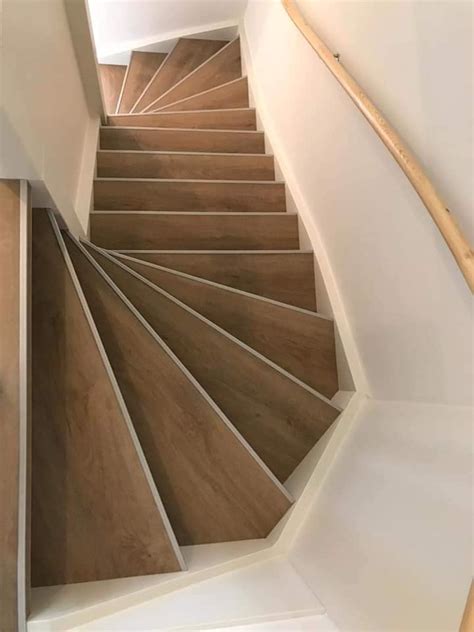 J Van Leeuwen J Van Leeuwen Woon En Projectstoffering