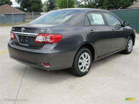 Magnetic Gray Metallic 2011 Toyota Corolla Le Exterior Photo 48380822