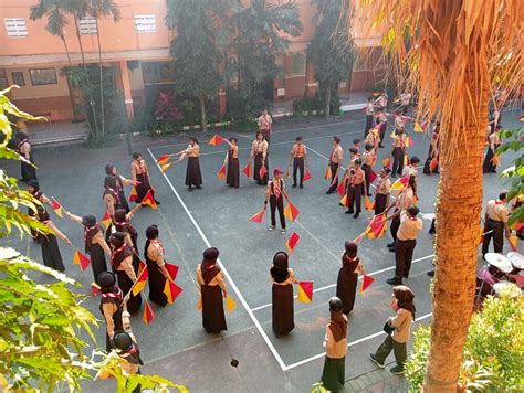 Latih Mandiri Dan Kerjasama Melalui Kegiatan Aktualisasi Pramuka Anita Math