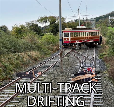 Multi Track Drifting Scrolller