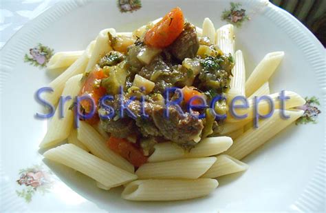 Srpski Recept Pileći Gulaš Sa Pečurkama