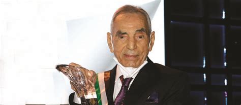 وفاة المفكر الجزائري عبد الملك مرتاض مؤسسة سلطان بن علي العويس الثقافية