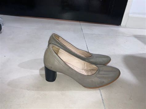 Clarks Gray Pump Womens Fashion Footwear Heels On Carousell