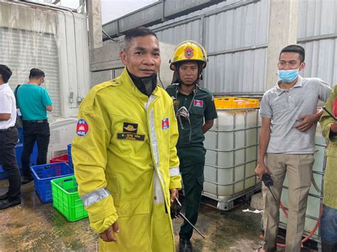 អគ្គិភ័យឆាបឆេះឃ្លាំងសាច់ជ្រូកមួយកន្លែងនៅសង្កាត់ទឹកថ្លា ខណ្ឌសែនសុខ សារព័ត៌មាន នគរវត្ត