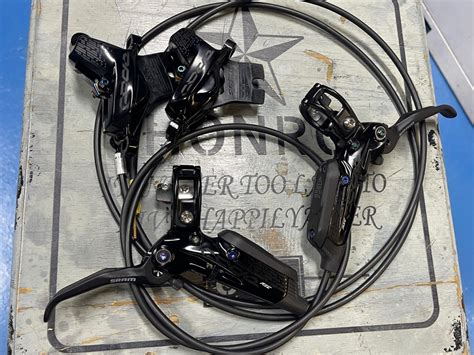 Sram Code Rsc Disc Brake Set Oil Slick Sports Equipment Bicycles And Parts Parts And Accessories