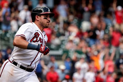 Riley Acuerda Contrato De 10 Años Y 212 Millones Con Bravos