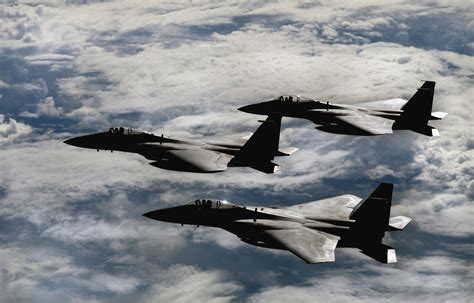 F 15 Strike Eagle Formation