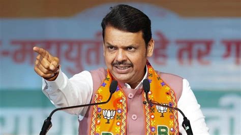 Devendra Fadnavis Visits Rss Headquarters After Polling For Maharashtra