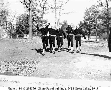 African Americans And The Us Navy World War Ii Great Lakes Naval