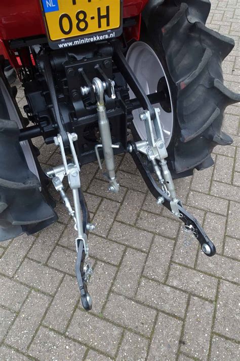 Mitsubishi Mt15 4wd • Vm Service