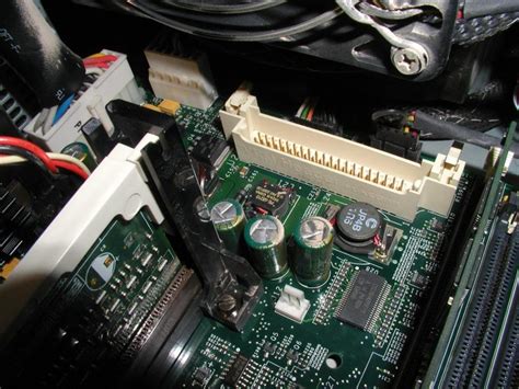 Server Ibm Netfinity 5000 Piii 700mhz 1 1gb Ecc Hdd 3 X 8gb Uscsi