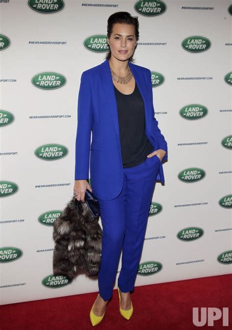 Photo Daniel Craig Unveils New Range Rover Sport Nyp20130326135