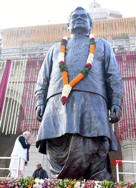 Lucknow Pm Modi Unveils Atal Bihari Vajpayees Bronze Statue Batch