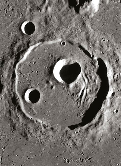 Moon Tour Cassini Crater All About Space Uk Science Read This