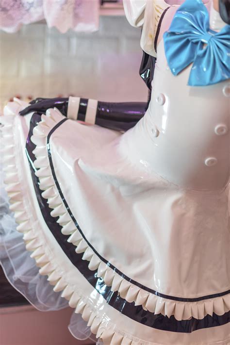 Latex Maid Twink In A Comically Pink House Rshinyporn