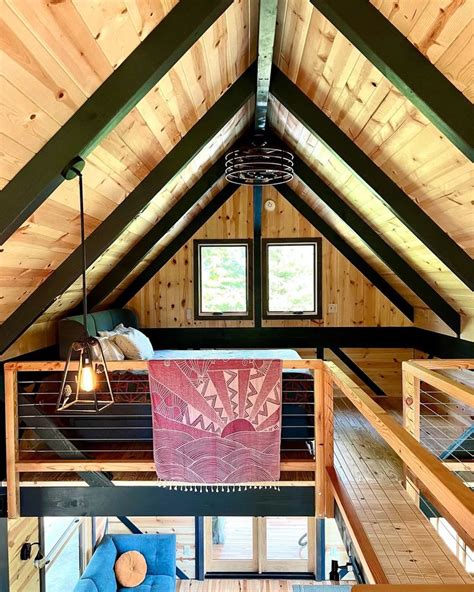 Wee Cabin Tiny Cabin Photo Gallery Timber Frame Cabins Tiny Cabin Timber Frame Cabin