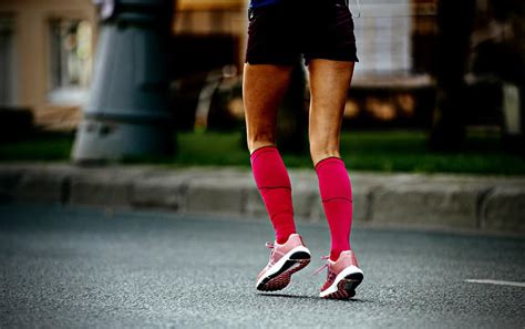 Do Compression Sleeves Work The Science 4 Recommended Sleeves