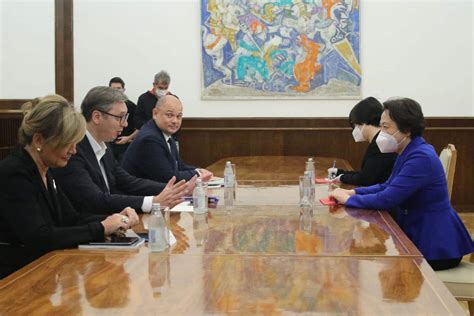 Od Izbacivača Do šefa Vučićevog Kabineta Ko Je Ivica Kojić Koga Su Radnici Fijata čekali Na