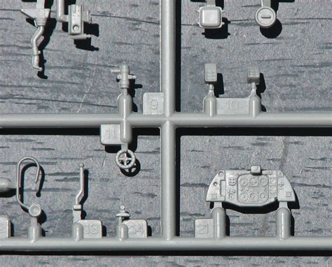 Messerschmitt Me 163s 1 Hangar 47