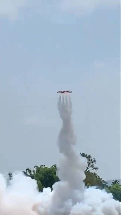 บั้งไฟตะไลแสนทีมงานกุฏิน้อยลอยฟ้าศิษย์วัดป่า จุดที่บุญบั้งไฟบ้านบุ่งเลิศเจ้าภาพท่าน สสเอกภาพ พล