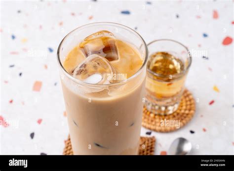 Americano Coffee Latte Ice Dutch Coffee Dutch Latte Milk Tea Levan Cookie Cookie Smore