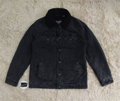 Authentic Levis Type 3 Sherpa Jacket Mens Fashion Coats Jackets And Outerwear On Carousell